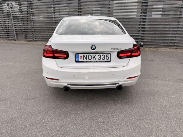 White BMW 335 2013 in Vilnius, with an engine capacity of 3.00 L and mileage of 187 thousand km for 12000 €, photo 7 on AUTOMOTO.COM.LV