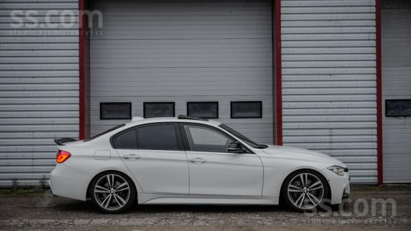 БМВ 335 2013 в Елгава на AUTOMOTO.COM.LV Белый БМВ 335 2013 в Елгава, объемом двигателя 3.00 л и пробегом 155 тыс. км за 19750 €, фото 8 на AUTOMOTO.COM.LV