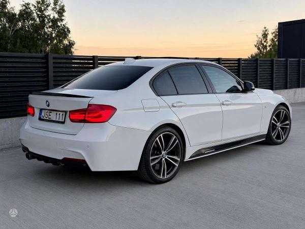 Balts BMW 335 2017 Viļņa, ar dzinēja tilpumu 2.99 L un nobraukumu 413 tūkst. km par 12900 €, foto 2 vietnē AUTOMOTO.COM.LV