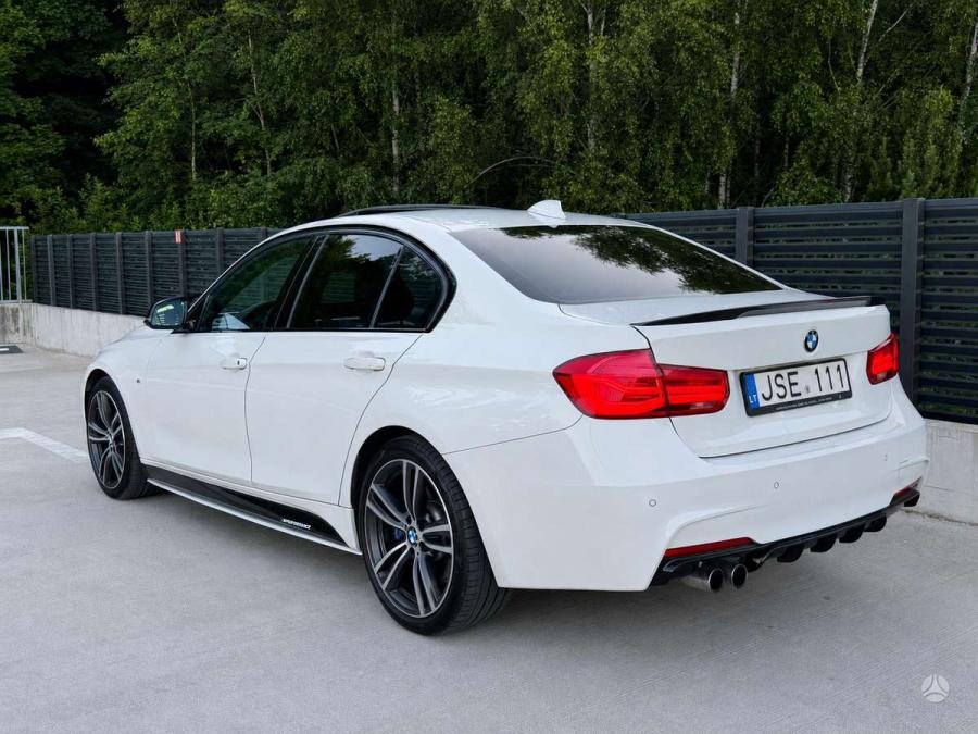 Balts BMW 335 2017 Viļņa, ar dzinēja tilpumu 2.99 L un nobraukumu 413 tūkst. km par 12900 €, foto 5 vietnē AUTOMOTO.COM.LV