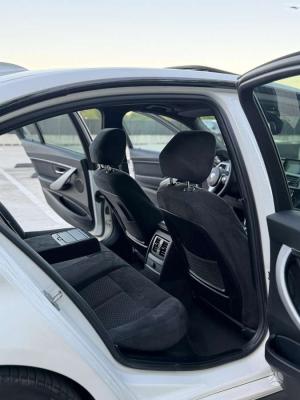 Balts BMW 335 2017 Viļņa, ar dzinēja tilpumu 2.99 L un nobraukumu 413 tūkst. km par 12900 €, foto 34 vietnē AUTOMOTO.COM.LV