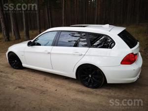 White BMW 335 2011 in Riga, with an engine capacity of 3.00 L and mileage of 318 thousand km for 6450 €, photo 7 on AUTOMOTO.COM.LV