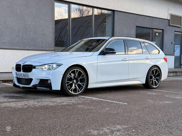 White BMW 335 2015 in Vilnius, with an engine capacity of 2.99 L and mileage of 136 thousand km for 17999 €, photo 1 on AUTOMOTO.COM.LV