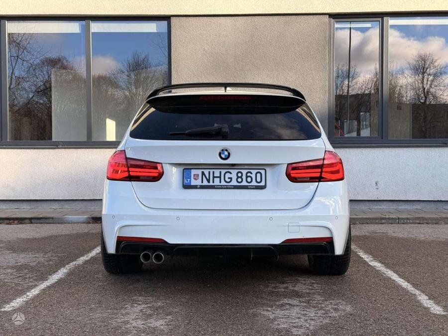 Balts BMW 335 2015 Viļņa, ar dzinēja tilpumu 2.99 L un nobraukumu 136 tūkst. km par 17999 €, foto 8 vietnē AUTOMOTO.COM.LV