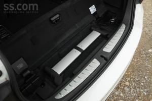 White BMW 335 2017 in Tukums, with an engine capacity of 3.00 L and mileage of 0 thousand km for 14500 €, photo 25 on AUTOMOTO.COM.LV
