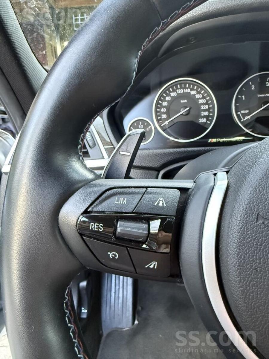 Белый БМВ 335 2018 в Рига, объемом двигателя 3.00 л и пробегом 133 тыс. км за 22990 €, фото 14 на AUTOMOTO.COM.LV