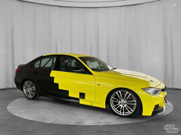 Dzeltens BMW 335 2015 Marijampole, ar dzinēja tilpumu 3.00 L un nobraukumu 139 tūkst. km par 27950 €, foto 3 vietnē AUTOMOTO.COM.LV