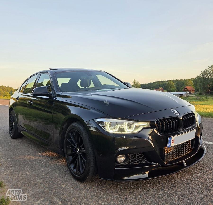 Black BMW 340 2015 in Alytus, with an engine capacity of 3.00 L and mileage of 236 thousand km for 19000 €, photo 9 on AUTOMOTO.COM.LV