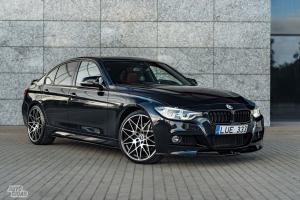 Black BMW 340 2017 in Klaipeda, with an engine capacity of 3.00 L and mileage of 149 thousand km for 23299 €, photo  on AUTOMOTO.COM.LV