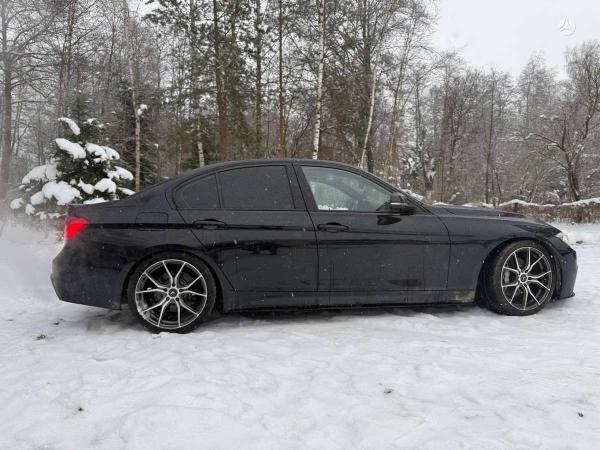 Melns BMW 340 2018 Viļņa, ar dzinēja tilpumu 3.00 L un nobraukumu 93 tūkst. km par 24800 €, foto 5 vietnē AUTOMOTO.COM.LV