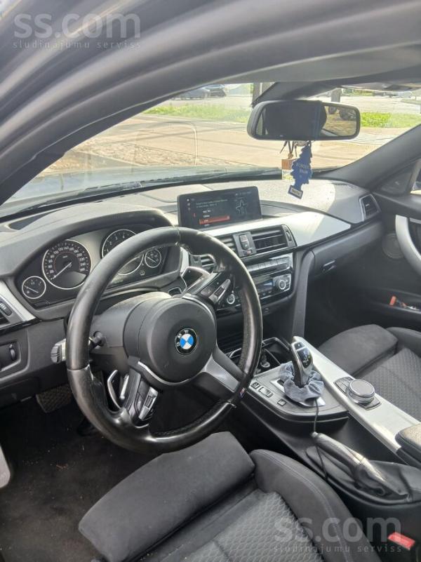 Grey BMW 340 2018 in Riga, with an engine capacity of 3.00 L and mileage of 207 thousand km for 25500 €, photo 3 on AUTOMOTO.COM.LV