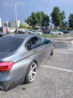 Pelēks BMW 340 2018 Rīga, ar dzinēja tilpumu 3.00 L un nobraukumu 207 tūkst. km par 25500 €, foto 8 vietnē AUTOMOTO.COM.LV