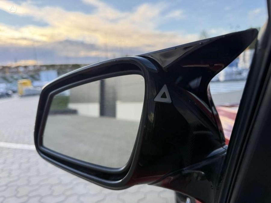 Red BMW 340 2016 in Kaunas, with an engine capacity of 3.00 L and mileage of 128 thousand km for 22499 €, photo 23 on AUTOMOTO.COM.LV