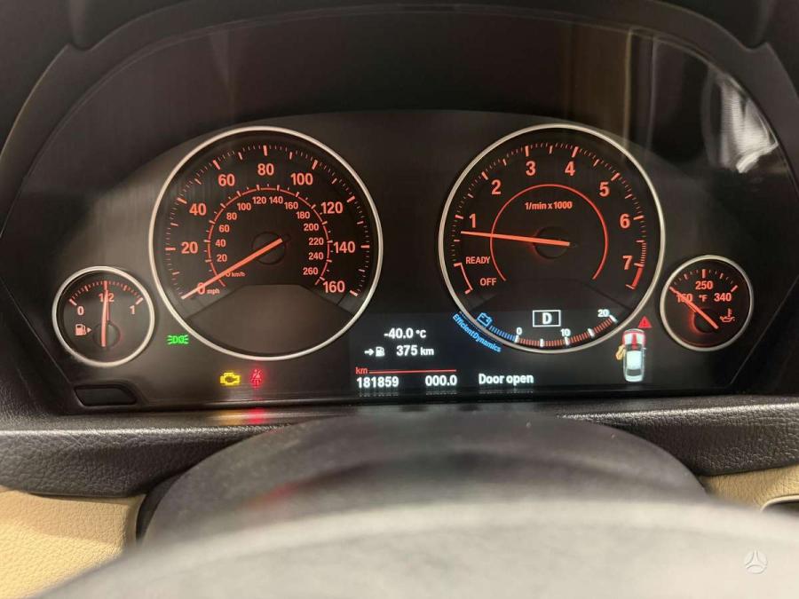 Balts BMW 340 2017 Klaipėda, ar dzinēja tilpumu 0.00 L un nobraukumu 180 tūkst. km par 14500 €, foto 12 vietnē AUTOMOTO.COM.LV
