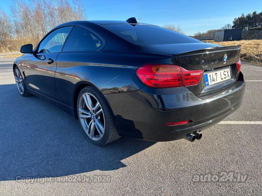Melns BMW 4 Series 2014 Tallina, ar dzinēja tilpumu 3.00 L un nobraukumu 282 tūkst. km par 16500 €, foto 5 vietnē AUTOMOTO.COM.LV