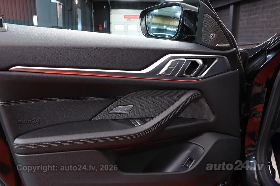 Black BMW 4 Series 2023 in Tallinn, with an engine capacity of 2.00 L and mileage of 102 thousand km for 41495 €, photo 9 on AUTOMOTO.COM.LV