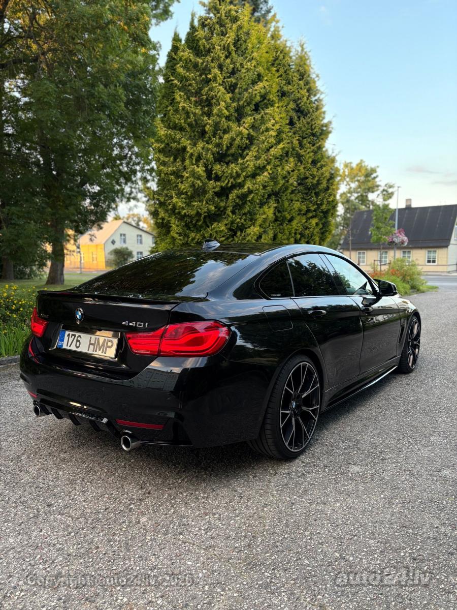 Melns BMW 4 Series 2018 Pērnava, ar dzinēja tilpumu 3.00 L un nobraukumu 156 tūkst. km par 29500 €, foto 6 vietnē AUTOMOTO.COM.LV