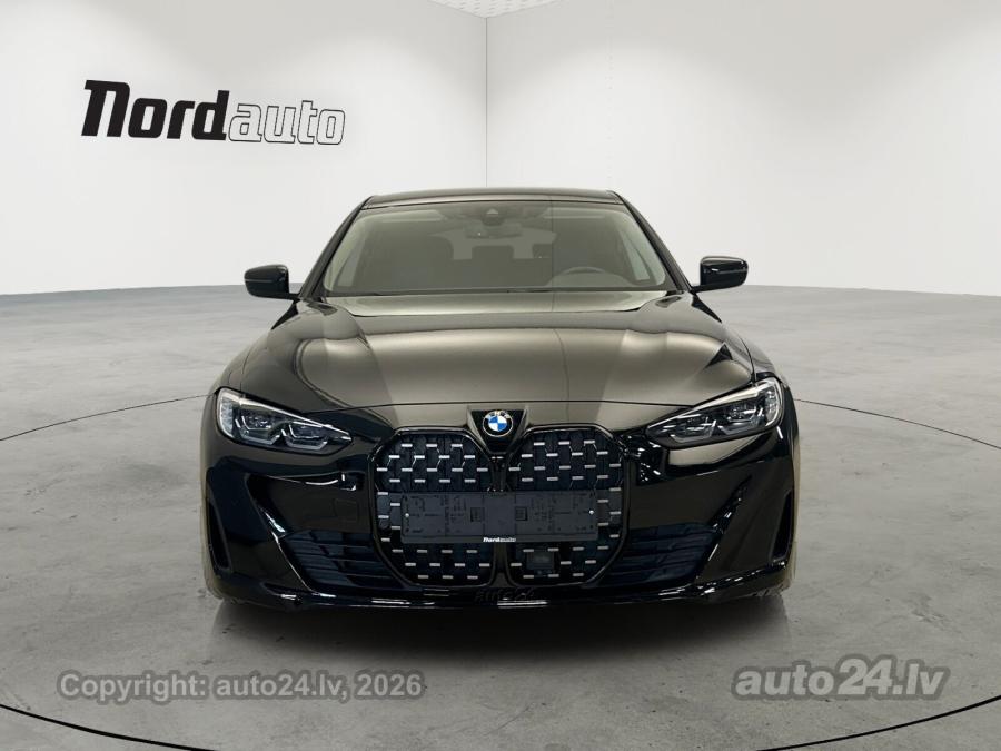 Black BMW 4 Series 2021 in Tallinn, with an engine capacity of 2.00 L and mileage of 160 thousand km for 29900 €, photo 7 on AUTOMOTO.COM.LV
