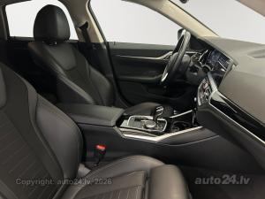 Black BMW 4 Series 2021 in Tallinn, with an engine capacity of 2.00 L and mileage of 160 thousand km for 29900 €, photo 16 on AUTOMOTO.COM.LV