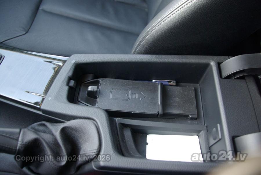 Grey BMW 4 Series 2017 in Tartu, with an engine capacity of 2.00 L and mileage of 166 thousand km for 21000 €, photo 12 on AUTOMOTO.COM.LV