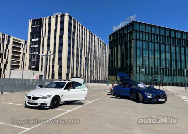 White BMW 4 Series 2016 in Tallinn, with an engine capacity of 3.00 L and mileage of 140 thousand km for 24999 €, photo 9 on AUTOMOTO.COM.LV