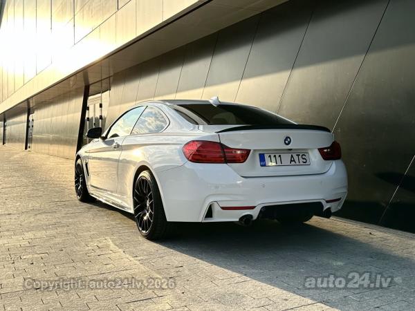 White BMW 4 Series 2016 in Tallinn, with an engine capacity of 3.00 L and mileage of 140 thousand km for 24999 €, photo 5 on AUTOMOTO.COM.LV