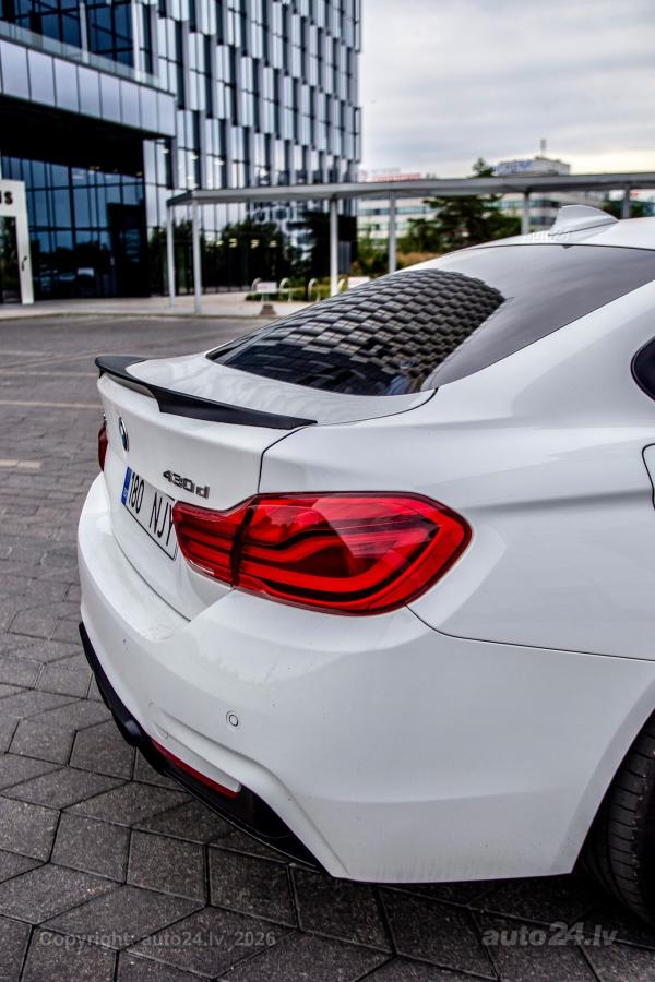 BMW 4 Series 2015 Tallina vietnē Balts BMW 4 Series 2015 Tallina, ar dzinēja tilpumu 3.00 L un nobraukumu 189 tūkst. km par 18870 €, foto 10 vietnē AUTOMOTO.COM.LV