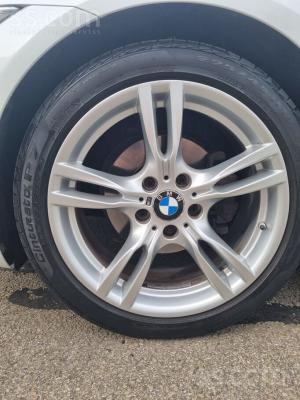 White BMW 418 2017 in Riga, with an engine capacity of 2.00 L and mileage of 250 thousand km for 13800 €, photo 5 on AUTOMOTO.COM.LV