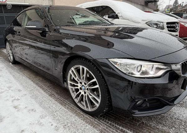 Black BMW 420 2014 in Kaunas, with an engine capacity of 2.00 L and mileage of 224 thousand km for 9900 €, photo 4 on AUTOMOTO.COM.LV