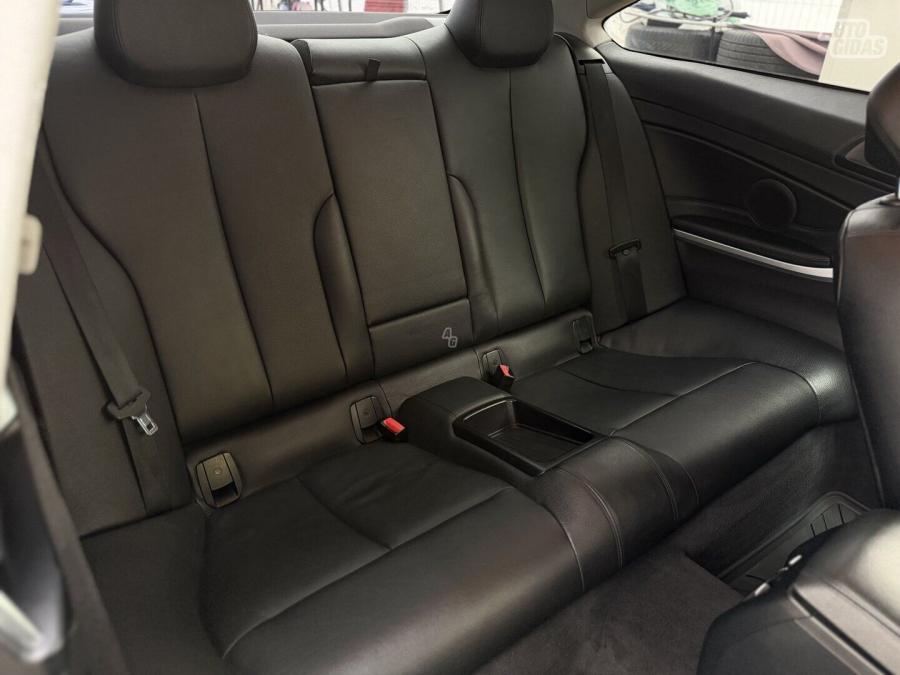 Black BMW 420 2014 in Avizieniai, with an engine capacity of 2.00 L and mileage of 248 thousand km for 11200 €, photo 14 on AUTOMOTO.COM.LV