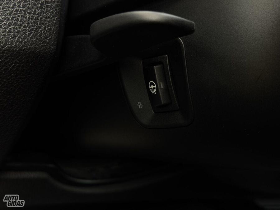 Black BMW 420 2014 in Avizieniai, with an engine capacity of 2.00 L and mileage of 248 thousand km for 11200 €, photo 20 on AUTOMOTO.COM.LV