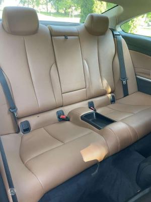 Black BMW 420 2014 in Taurage, with an engine capacity of 2.00 L and mileage of 228 thousand km for 9800 €, photo 9 on AUTOMOTO.COM.LV