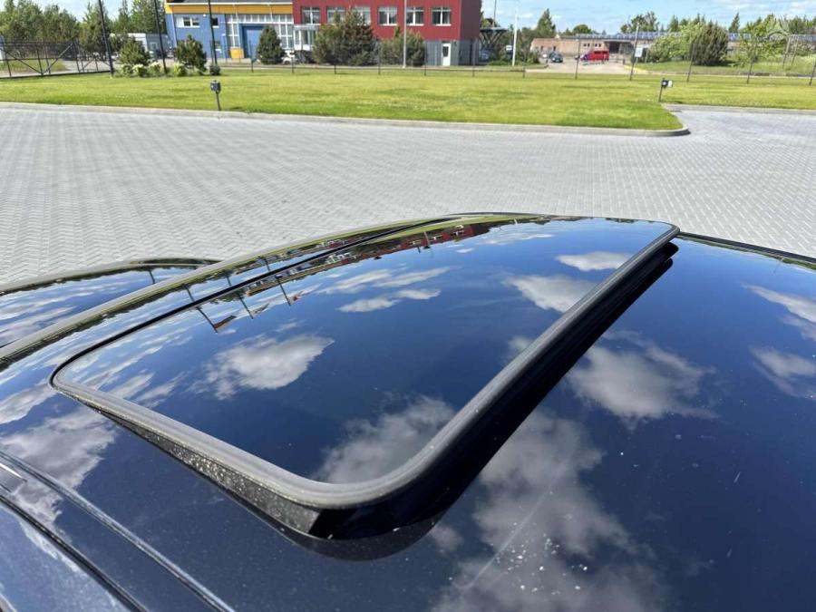 Black BMW 420 2014 in Telschi, with an engine capacity of 2.00 L and mileage of 256 thousand km for 12500 €, photo 13 on AUTOMOTO.COM.LV