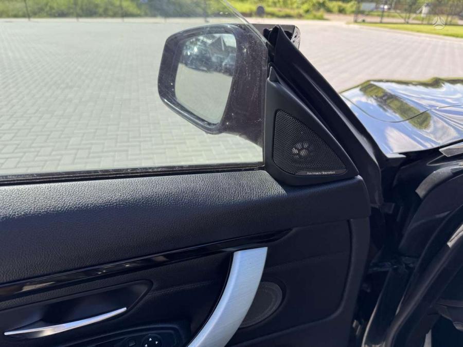 Black BMW 420 2014 in Telschi, with an engine capacity of 2.00 L and mileage of 256 thousand km for 12500 €, photo 18 on AUTOMOTO.COM.LV