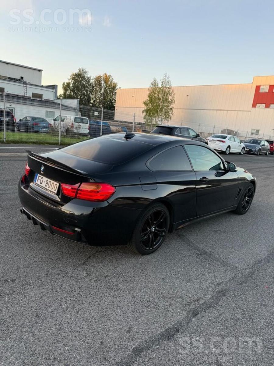 Black BMW 420 2014 in Riga, with an engine capacity of 2.00 L and mileage of 258 thousand km for 11999 €, photo 5 on AUTOMOTO.COM.LV