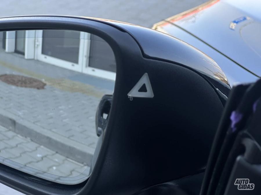 Black BMW 420 2015 in Vilnius, with an engine capacity of 2.00 L and mileage of 310 thousand km for 12000 €, photo 23 on AUTOMOTO.COM.LV
