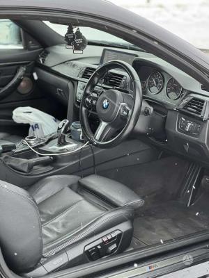 Black BMW 420 2015 in Ukmerge, with an engine capacity of 2.00 L and mileage of 240 thousand km for 5750 €, photo 7 on AUTOMOTO.COM.LV