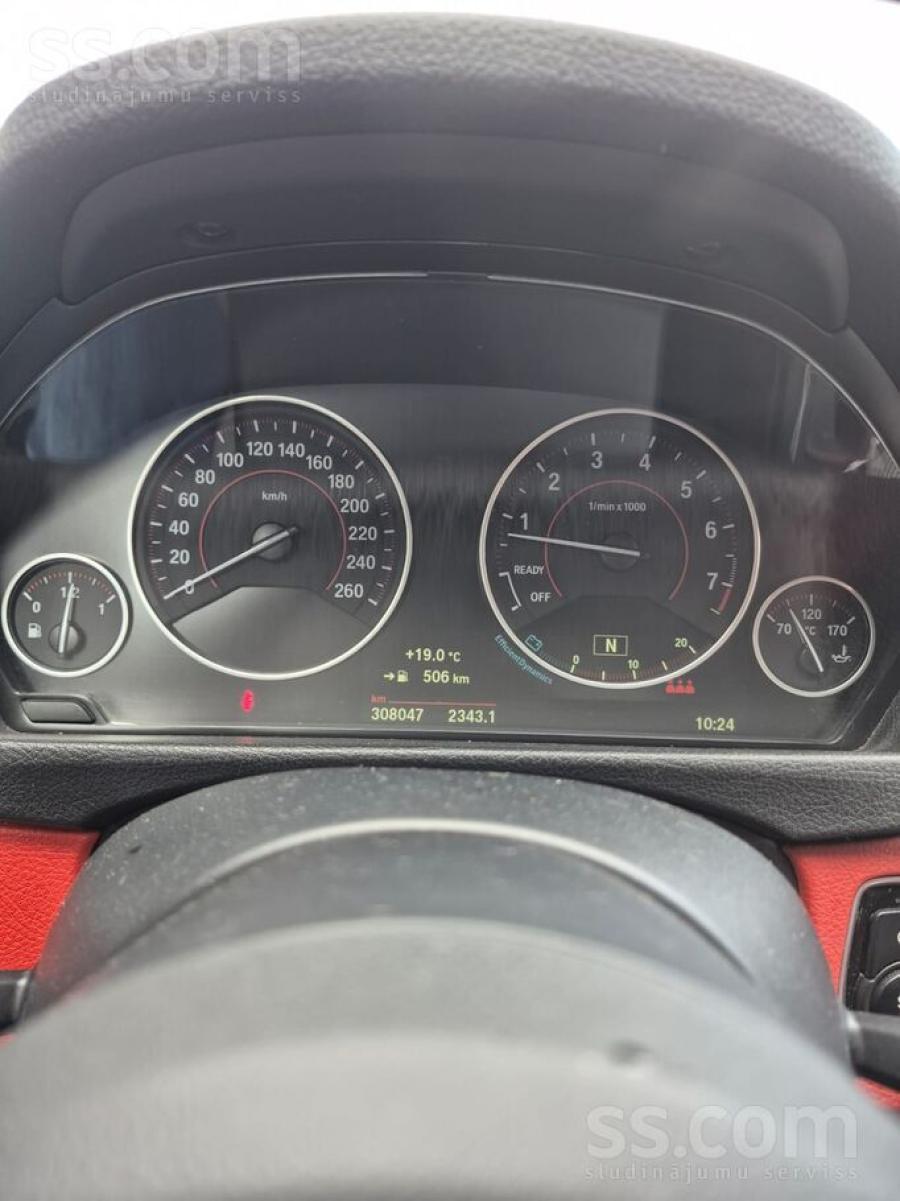 Black BMW 420 2015 in Talsi, with an engine capacity of 2.00 L and mileage of 307 thousand km for 15000 €, photo 8 on AUTOMOTO.COM.LV