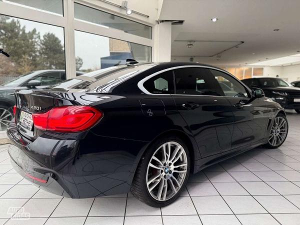 Black BMW 420 2018 in Kaunas, with an engine capacity of 2.00 L and mileage of 64 thousand km for 30115 €, photo 10 on AUTOMOTO.COM.LV