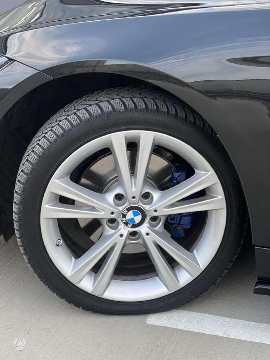 Melns BMW 420 2018 Viļņa, ar dzinēja tilpumu 2.00 L un nobraukumu 180 tūkst. km par 25000 €, foto 12 vietnē AUTOMOTO.COM.LV
