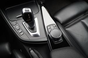 Black BMW 420 2018 in Peetri, with an engine capacity of 2.00 L and mileage of 79 thousand km for 24900 €, photo 14 on AUTOMOTO.COM.LV