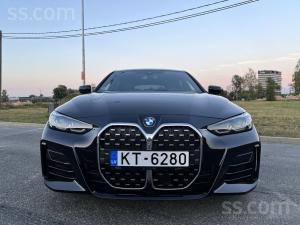 Black BMW 420 2023 in Riga, with an engine capacity of 2.00 L and mileage of 42 thousand km for 39950 €, photo 3 on AUTOMOTO.COM.LV