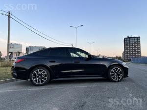 Black BMW 420 2023 in Riga, with an engine capacity of 2.00 L and mileage of 42 thousand km for 39950 €, photo 9 on AUTOMOTO.COM.LV