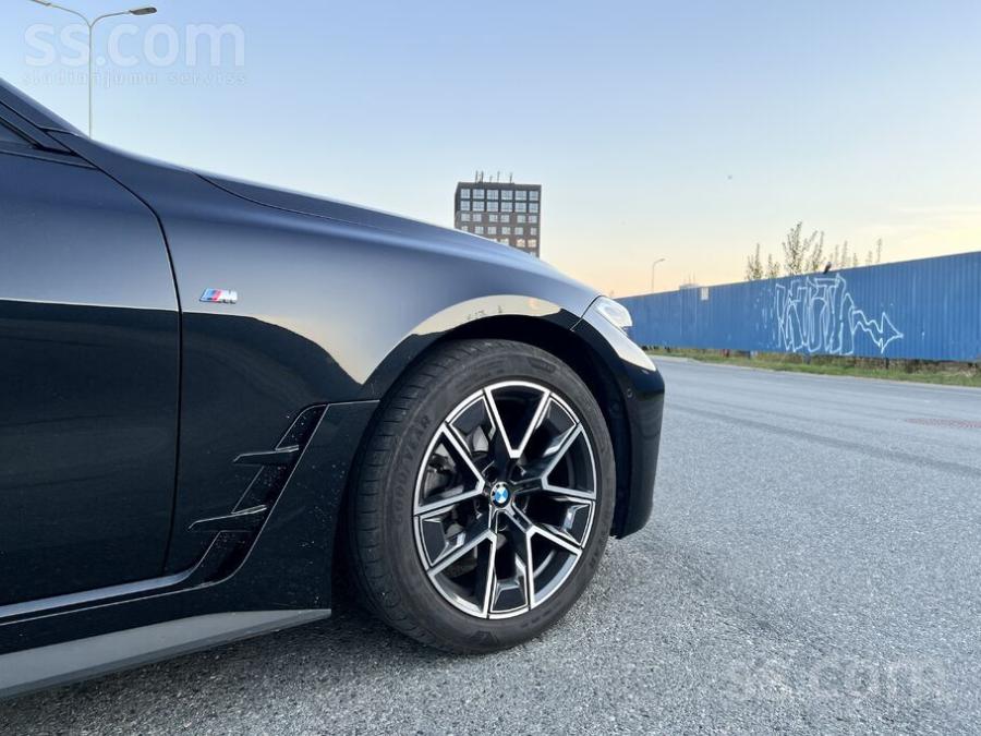 Black BMW 420 2023 in Riga, with an engine capacity of 2.00 L and mileage of 42 thousand km for 39950 €, photo 10 on AUTOMOTO.COM.LV