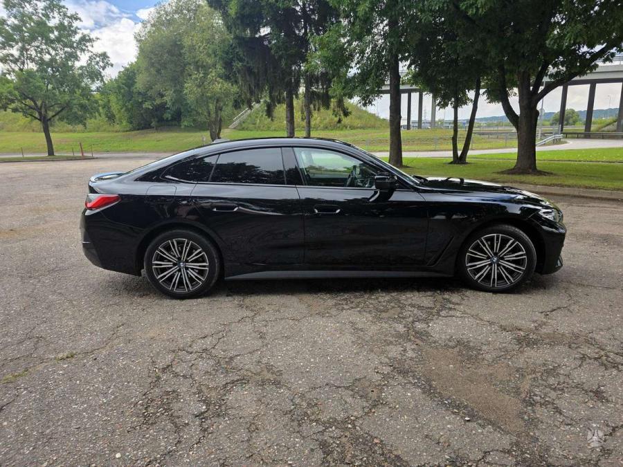 Melns BMW 420 2023 Kauņa, ar dzinēja tilpumu 2.00 L un nobraukumu 135 tūkst. km par 29990 €, foto 7 vietnē AUTOMOTO.COM.LV