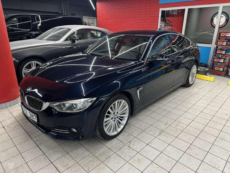 Blue BMW 420 2016 in Vilnius, with an engine capacity of 2.00 L and mileage of 272 thousand km for 13000 €, photo 18 on AUTOMOTO.COM.LV