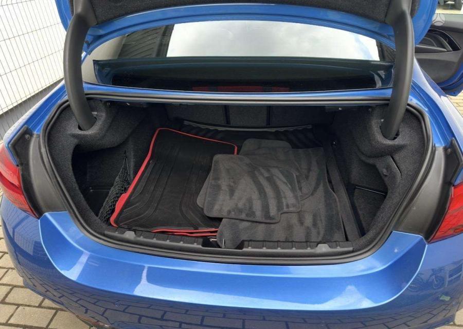 Zils BMW 420 2017 Kauņa, ar dzinēja tilpumu 2.00 L un nobraukumu 135 tūkst. km par 18900 €, foto 41 vietnē AUTOMOTO.COM.LV