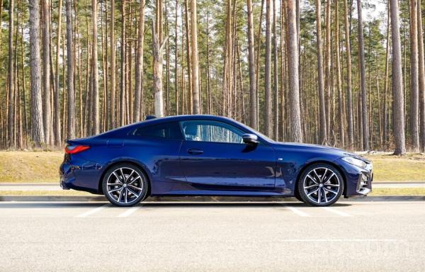 Zils BMW 420 2020 Rīga, ar dzinēja tilpumu 2.00 L un nobraukumu 88 tūkst. km par 23000 €, foto 8 vietnē AUTOMOTO.COM.LV