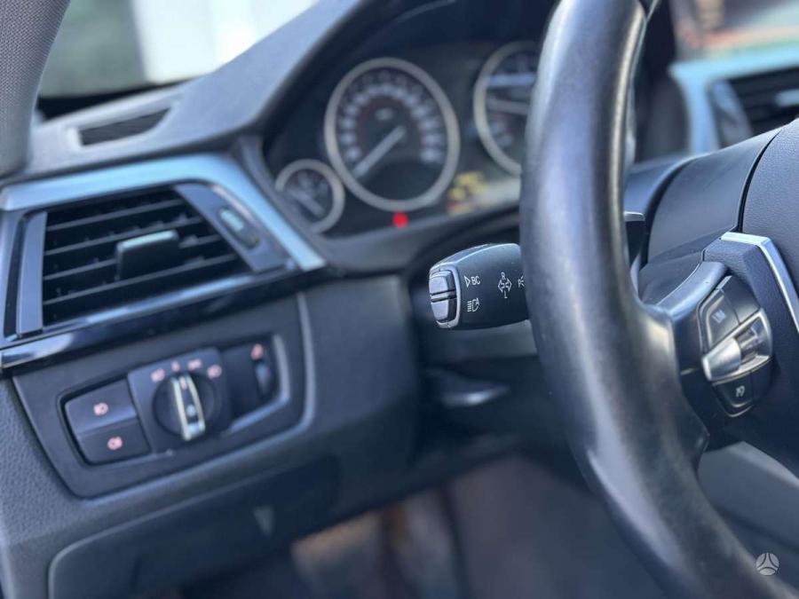 Melns BMW 420 Gran Coupe 2014 Viļņa, ar dzinēja tilpumu 2.00 L un nobraukumu 298 tūkst. km par 12699 €, foto 27 vietnē AUTOMOTO.COM.LV