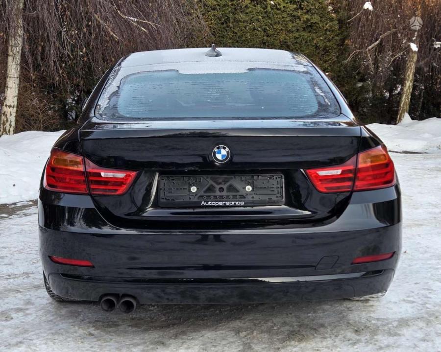 Black BMW 420 Gran Coupe 2016 in Kaunas, with an engine capacity of 2.00 L and mileage of 300 thousand km for 14250 €, photo 4 on AUTOMOTO.COM.LV